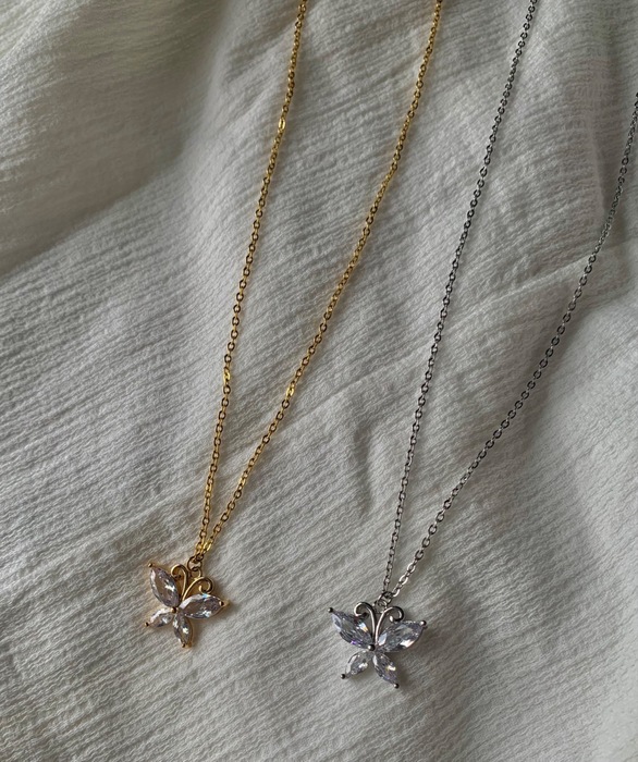 Shine butterfly chain :: www.acsforyou.cz